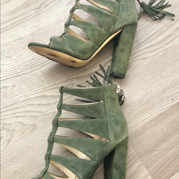 Marc Fisher | Shoes | Marc Fisher Hindera Open Toe Caged Sandal 5m ...